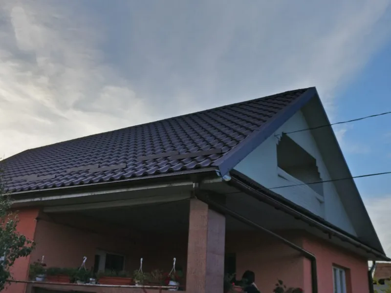 Reparatii Acoperis - Ellcor Roof - Montare Acoperis Tigla Metalica ...